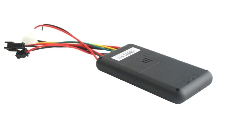 GT06 Mini Real Time GPS Car Tracker Device With Voice Surveillance ...